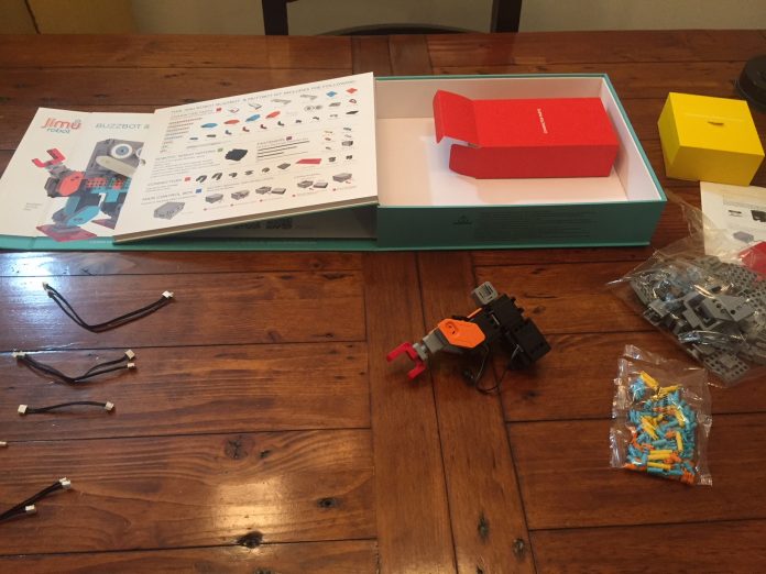 Review: Jimu Buzzbot and Muttbot Robotics Kit | Best Buy Blog