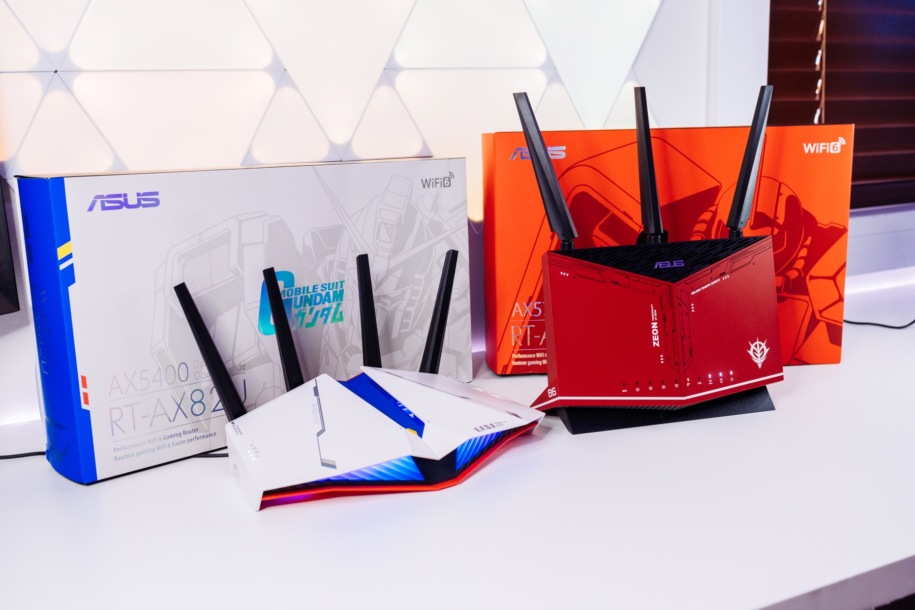 ASUS Gundam Edition gaming routers review | Best Buy Blog