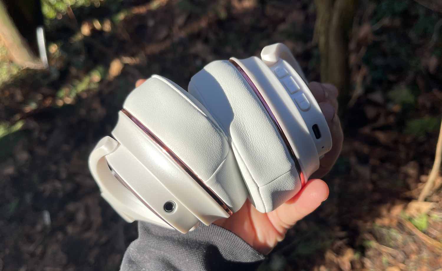 Raycon Everyday and Fitness headphones review | Best Buy Blog