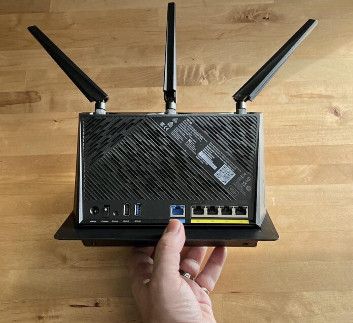 ASUS RT-AX86S dual-band WiFi 6 gaming router review | Best Buy Blog