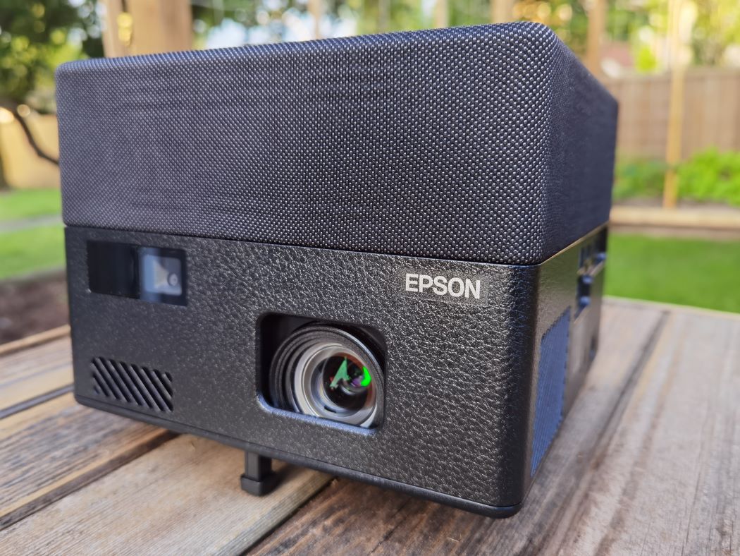 Epson EpiqVision Mini EF12 laser projector review | Best Buy Blog
