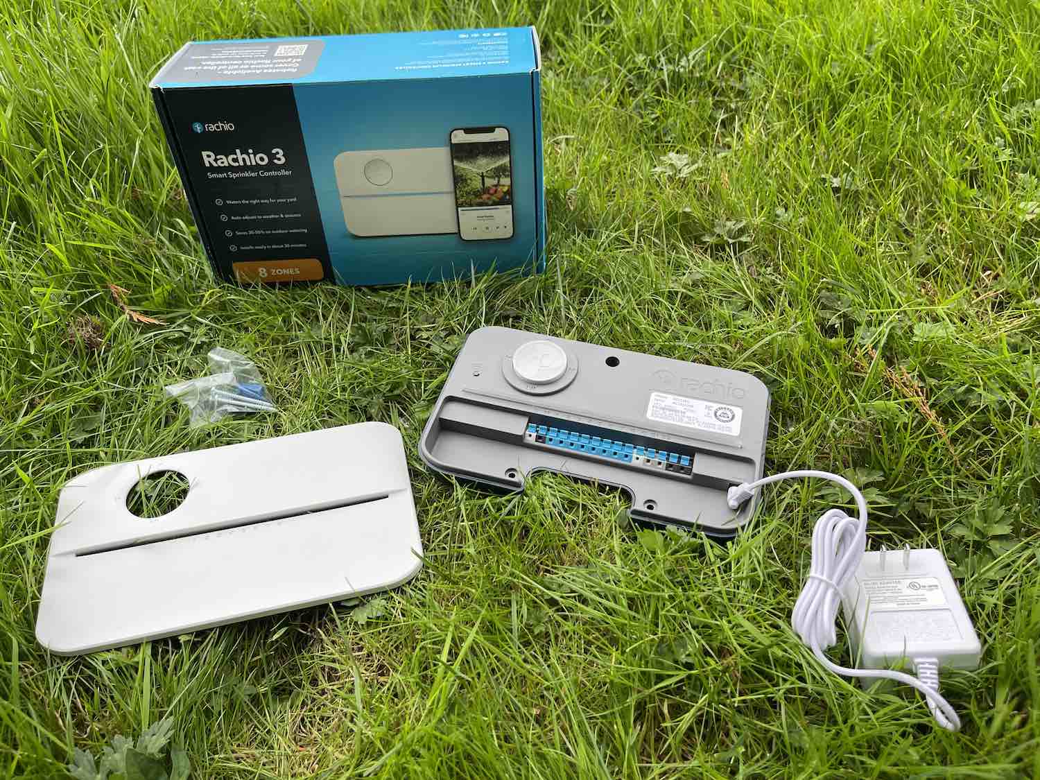 Rachio 3 Smart Sprinkler Controller unboxing and overview | Best Buy Blog