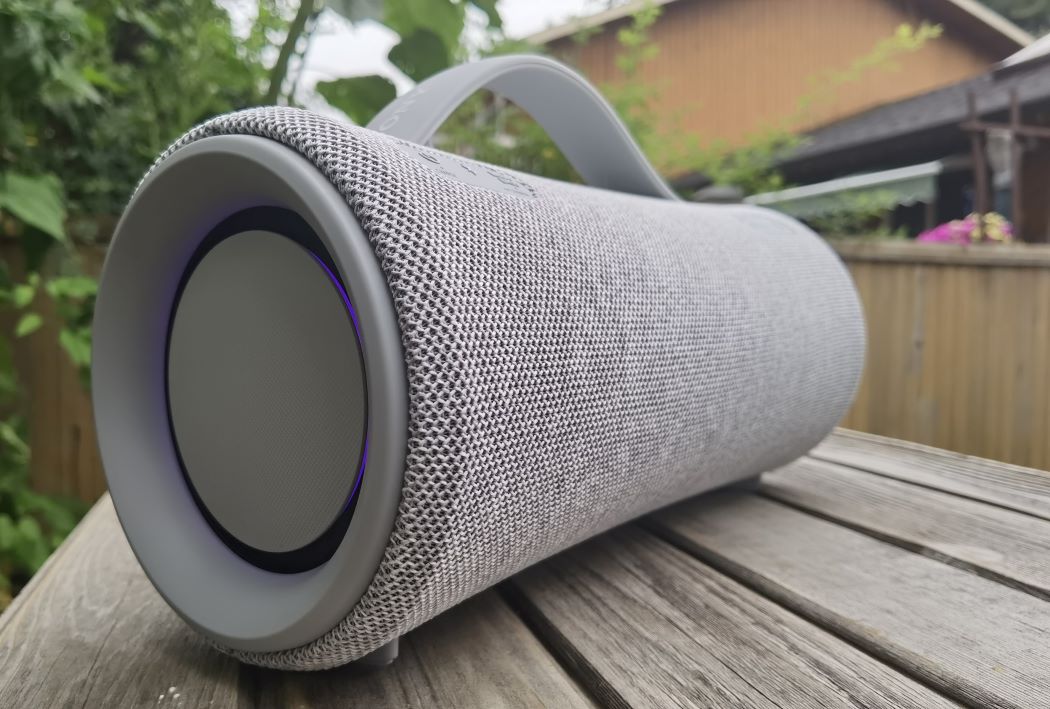 Sony XG300 Bluetooth party speaker review | Best Buy Blog