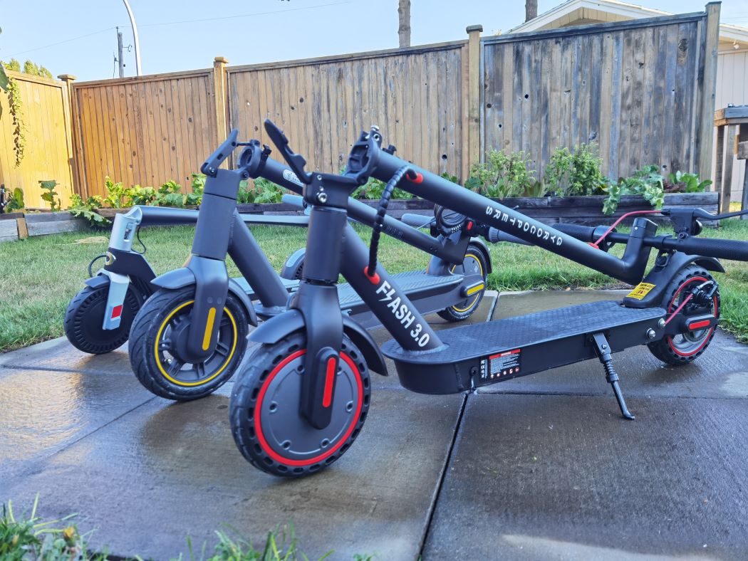 E-scooter comparison: Segway Ninebot, Gyrocopters Flash 3.0, and Unagi ...