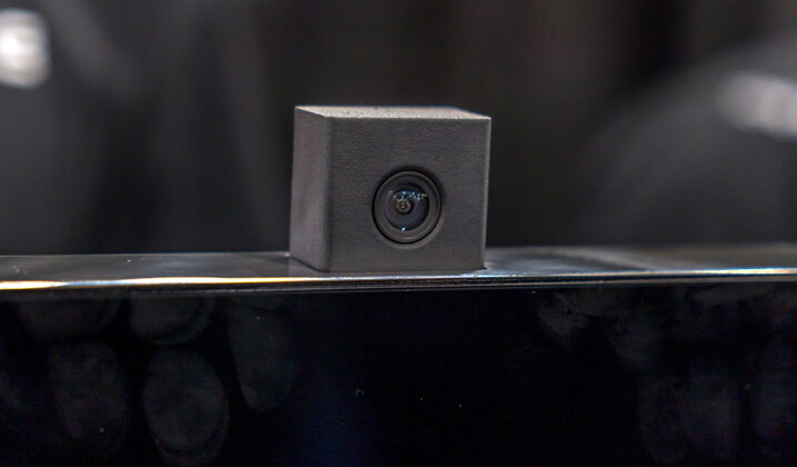 CES 2023: Displace unveils the first truly wireless TV | Best Buy Blog