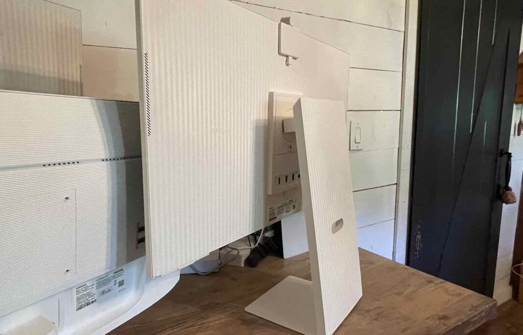 Samsung M8, M7, and M5 smart monitors review | Best Buy Blog