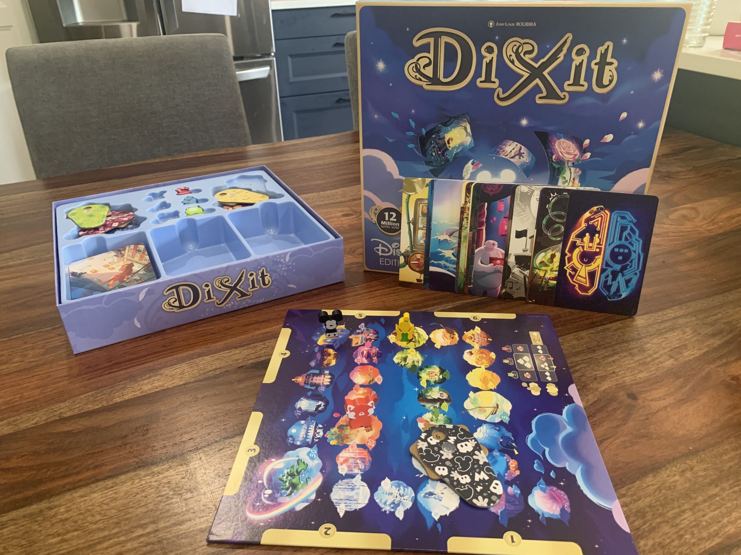 Dixit: Disney Edition board game review | Best Buy Blog