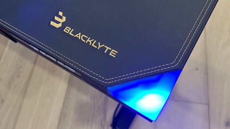 Blacklyte Athena Gaming Chair and Atlas Desk Review | Best Buy Blog