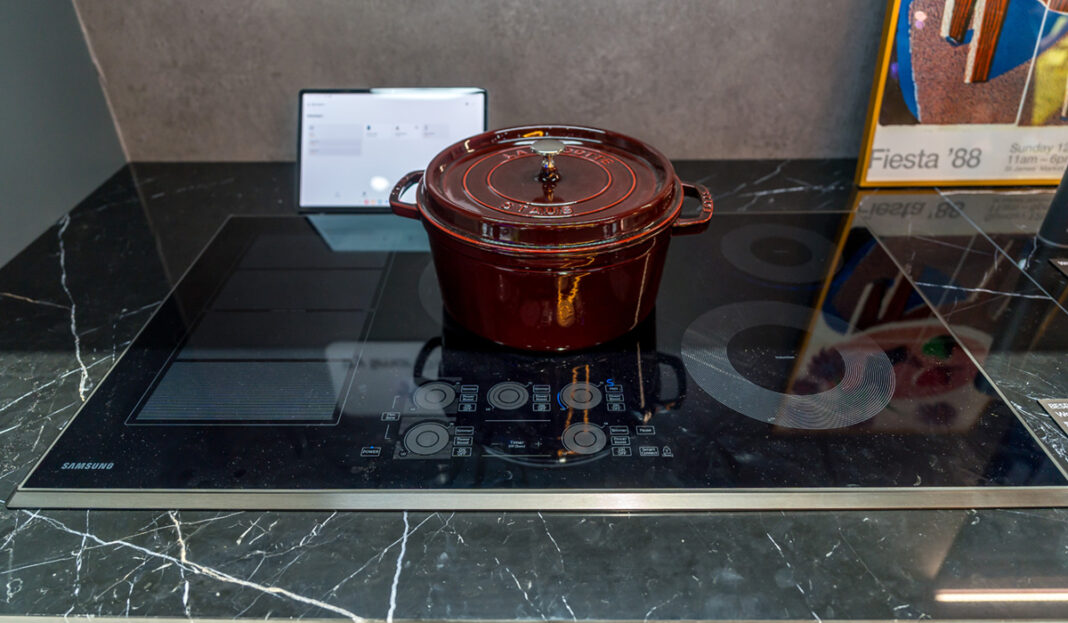 CES 2024: Samsung creates AI-powered Bepoke Family Hub fridge