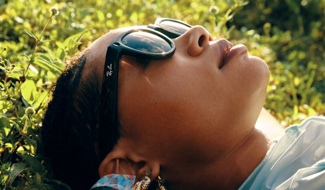 New Ray-Ban Meta smart glasses get an AI upgrade | Best Buy Blog